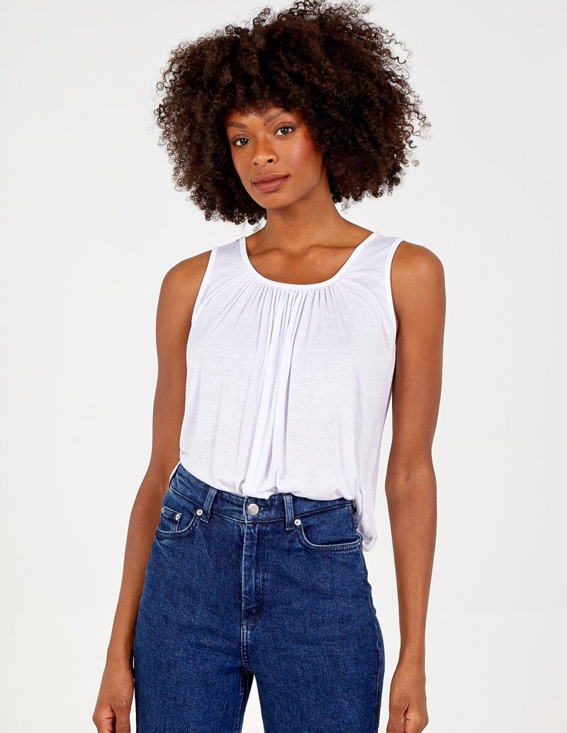 White Bubble Top – The Runway look